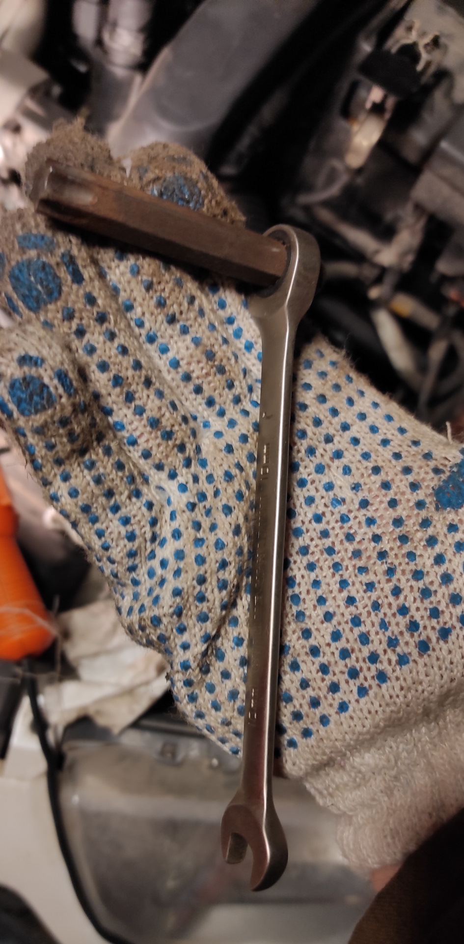 Замена масла в АКПП AT6 — Citroen C4 L, 1,6 л, 2014 года | своими ...