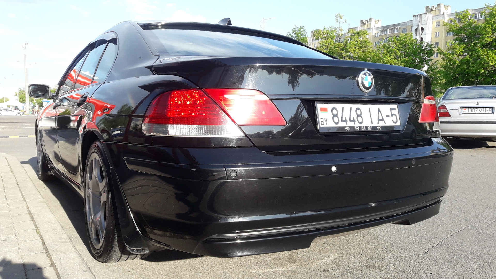 Переобулся на лето 92 стиль — BMW 7 series (E65/E66), 3 л, 2005 года ...