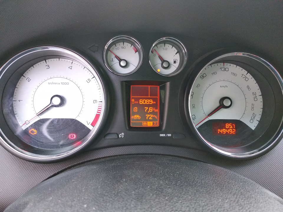 Блок предохранителей на АКБ(а может моя криворукость) — Chery Amulet, 1 ...