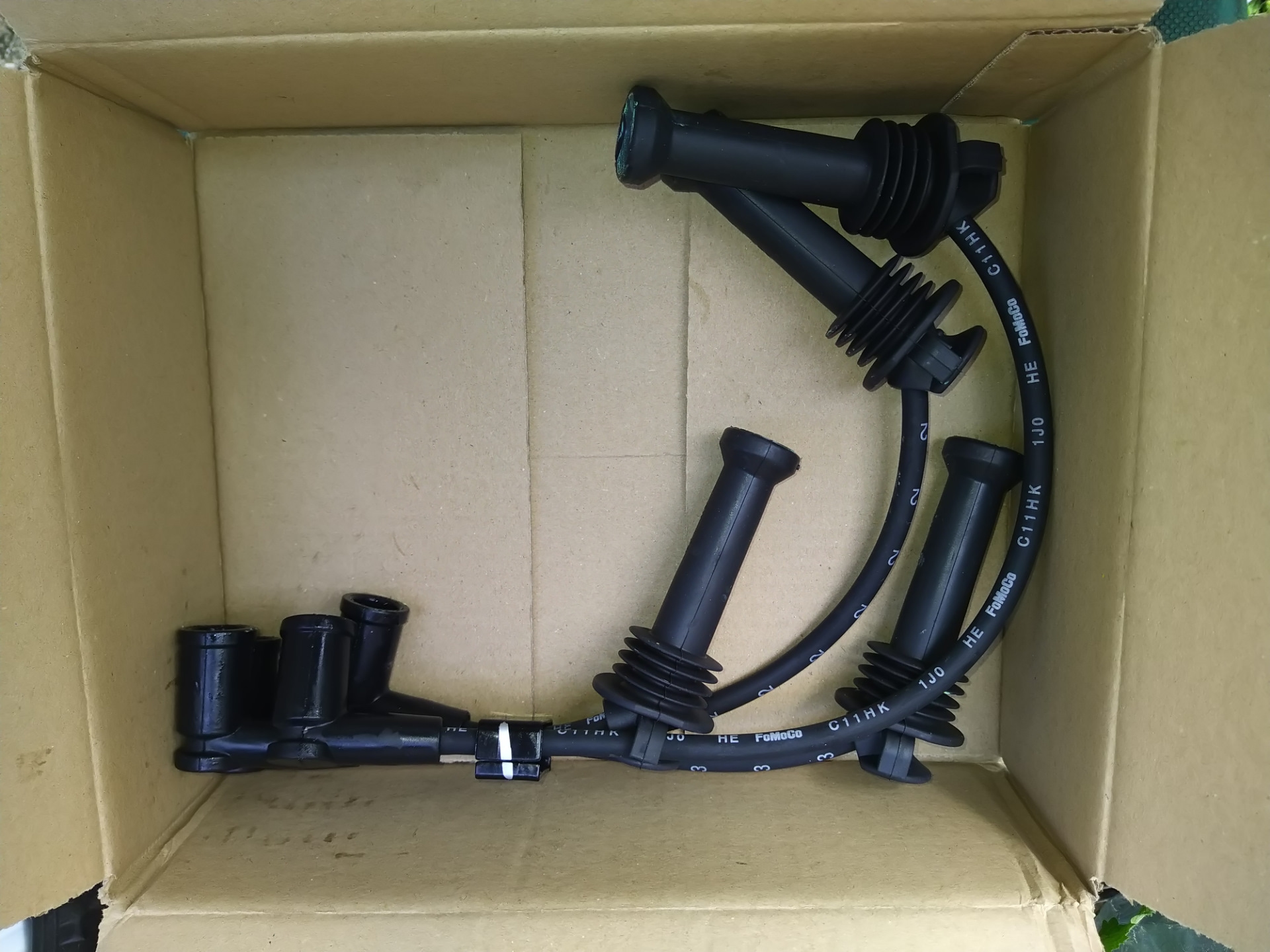 Замена высоковольтных проводов Форд Фокус 3 — Ford Focus Hatchback III ...