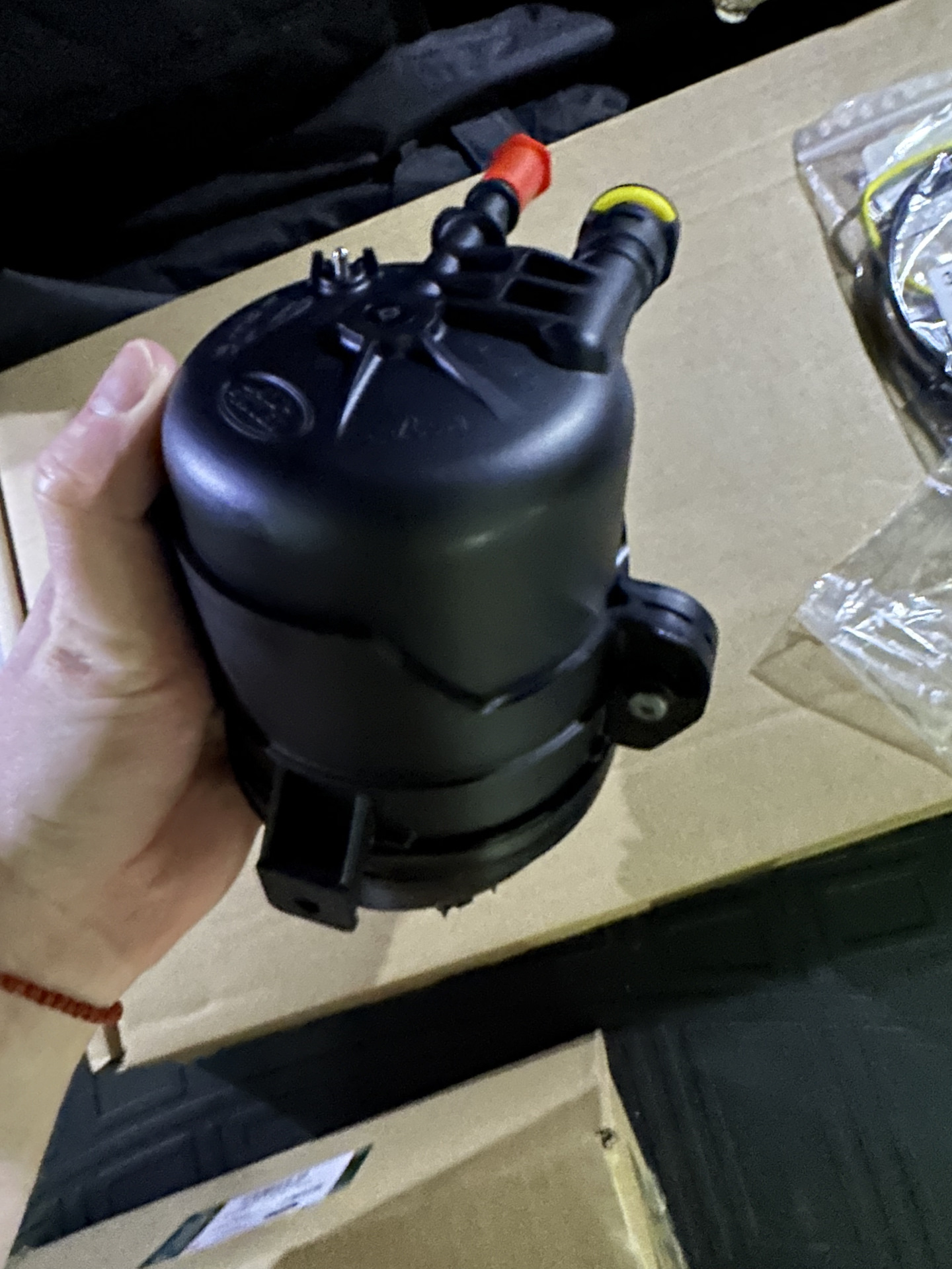 Весеннее ТО — Jaguar F-Pace, 2 л, 2018 года | плановое ТО | DRIVE2