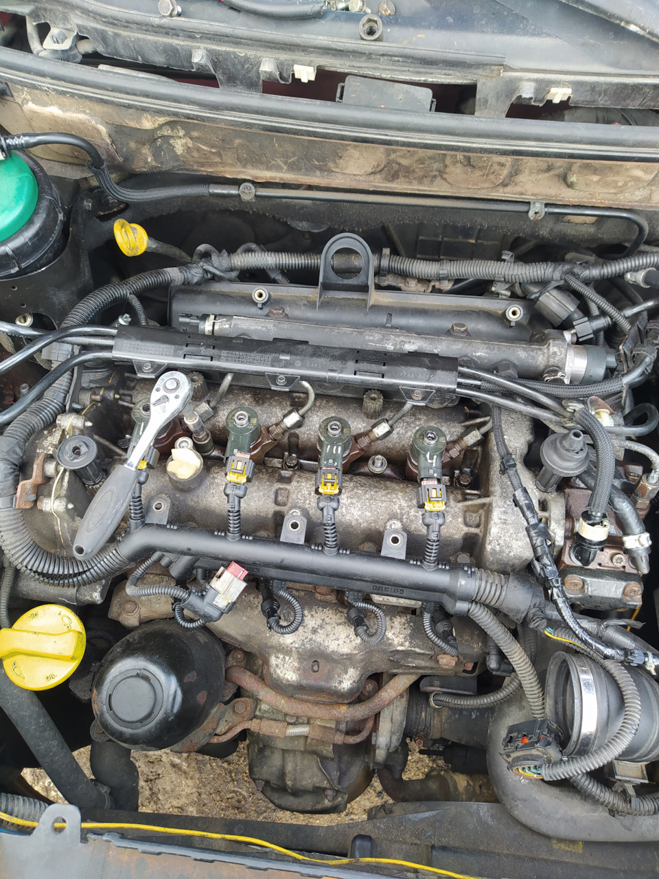 1.3 dti снятие форсунок. — FIAT Panda (2G), 1,3 л, 2008 года | другое ...