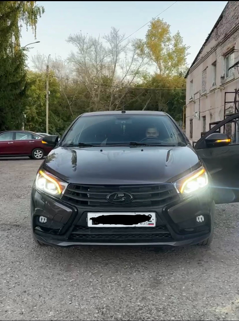 Фары в стиле «БМВ» на Весту 💩 — Lada Vesta (1G), 1,6 л, 2021 года ...