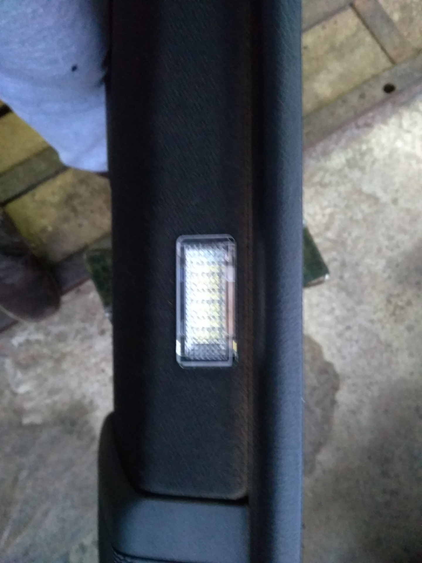 Подсветка дверей, если у Вас классик — Mercedes-Benz C-Class Estate ...