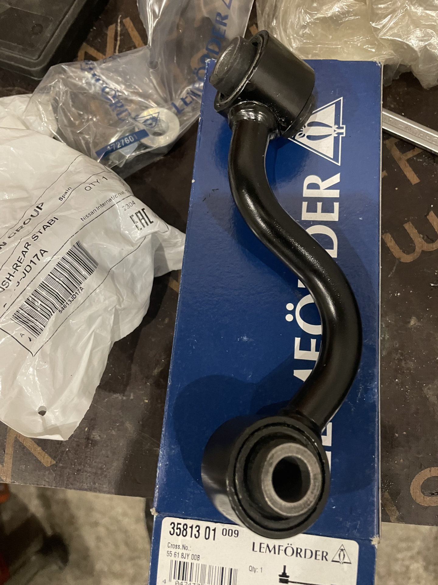 Замена генератора, задних приводов, помпы и еще по мелочи — Nissan ...