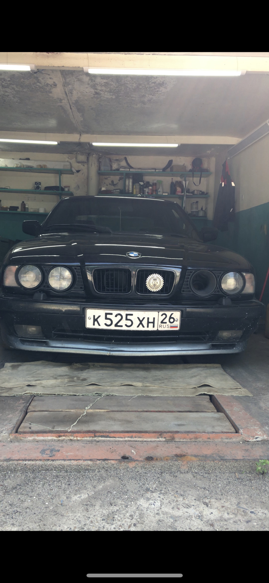 Рыжие поворотники 😍😍 — BMW 5 series (E34), 2,5 л, 1994 года | своими ...