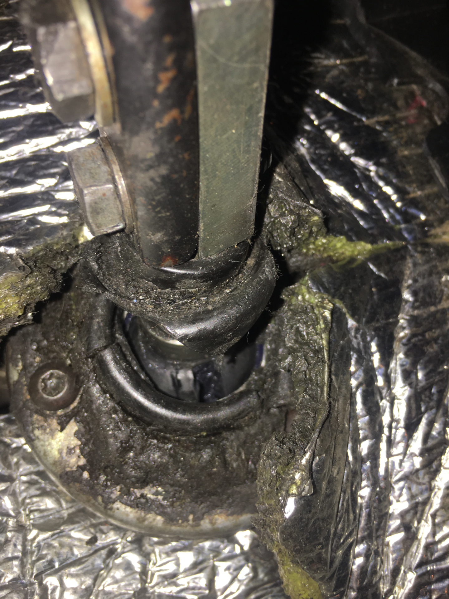 Рычаг коробаса — Ford Thunderbird X, 5 л, 1989 года | своими руками ...