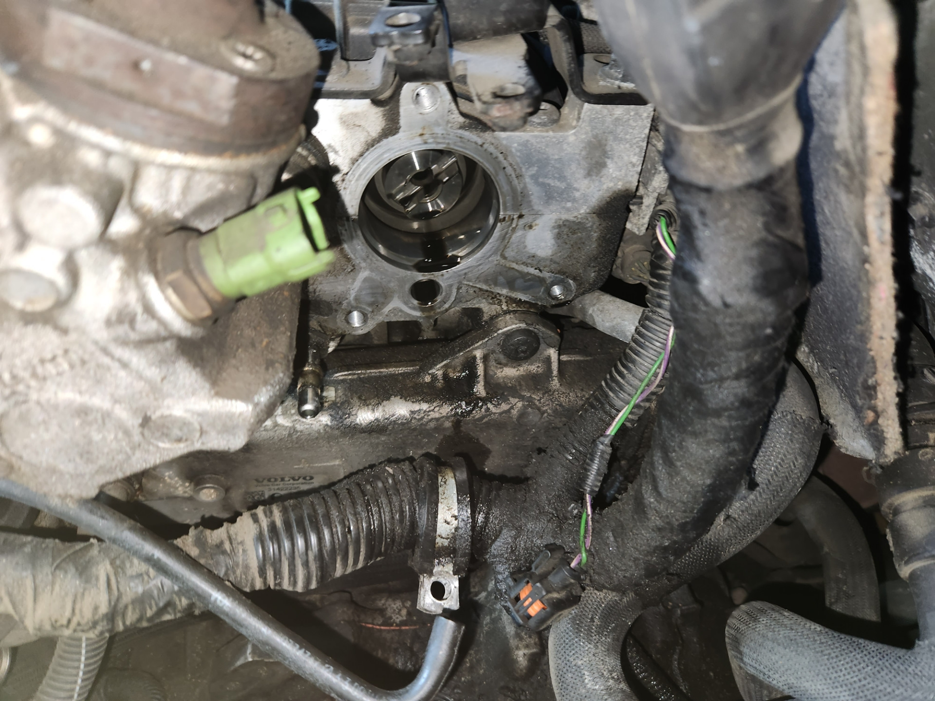 Небольшое переуплотнение ДВС, замена тройника ОЖ. Вопрос по радиатору ...