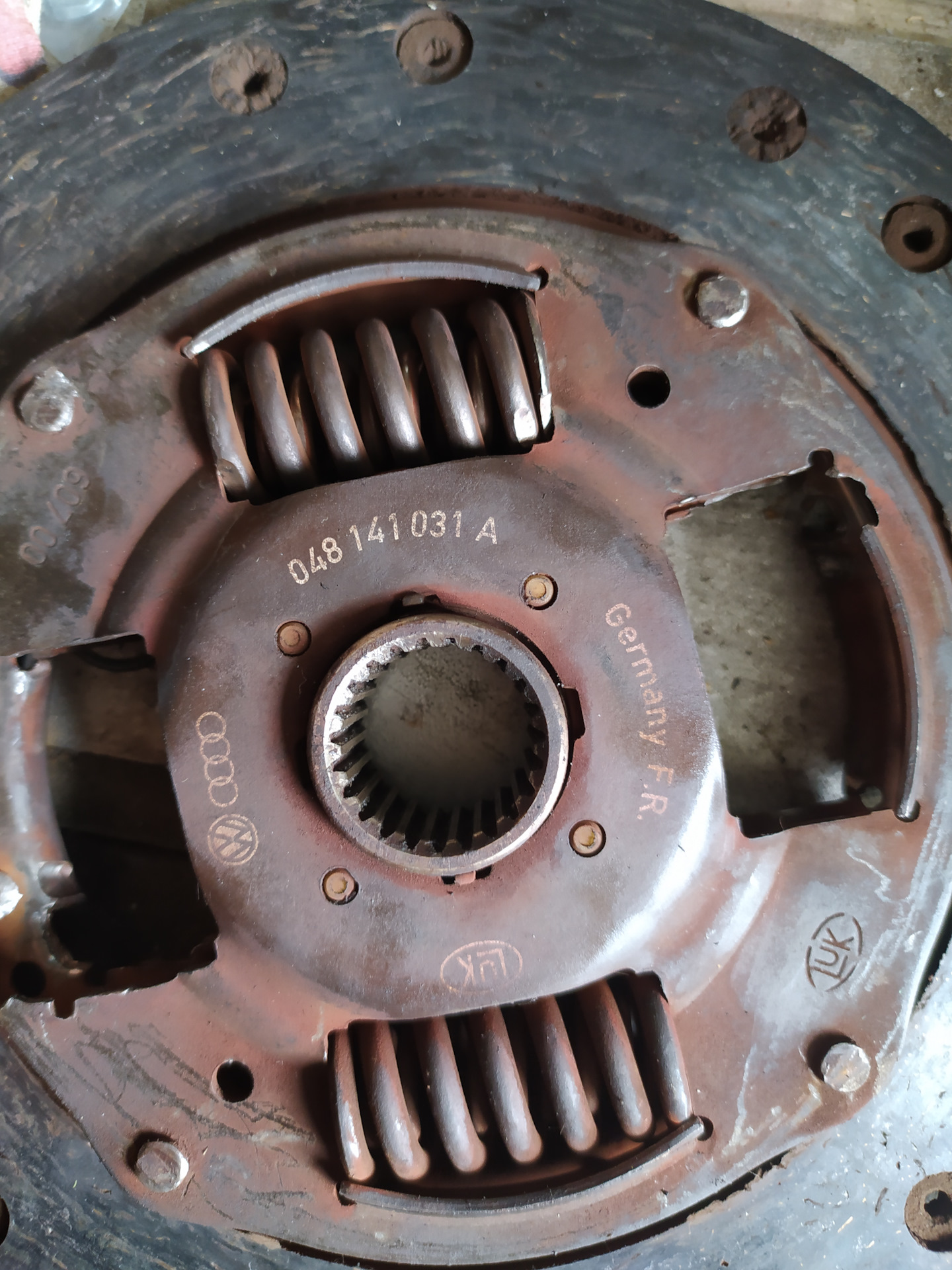 Сцепление. — Audi 80 (B4), 2 л, 1994 года | поломка | DRIVE2