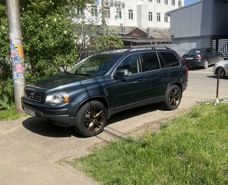 Новые колёса — Volvo XC90 (1G), 2,5 л, 2008 года | колёсные диски | DRIVE2