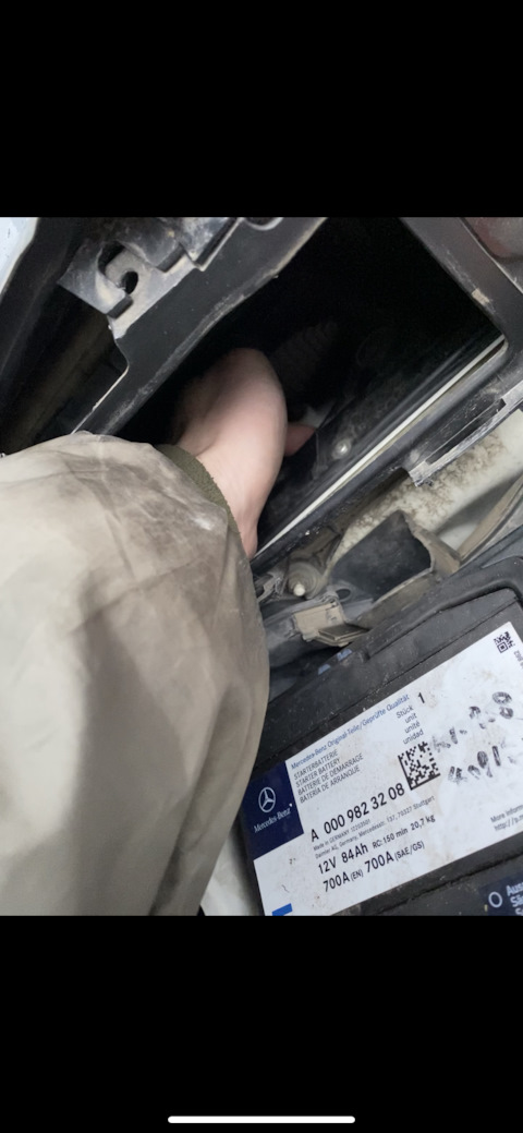 A0009823208 Батарея аккумуляторная Mercedes | Запчасти на DRIVE2
