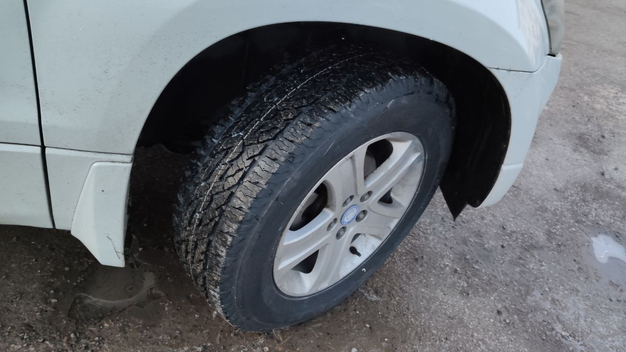 Покупка резины и поперечин на крышу — Suzuki Grand Vitara (2G), 2 л ...