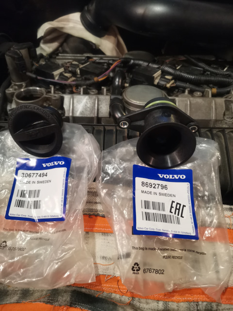 6767802 Сальник Volvo | Запчасти на DRIVE2