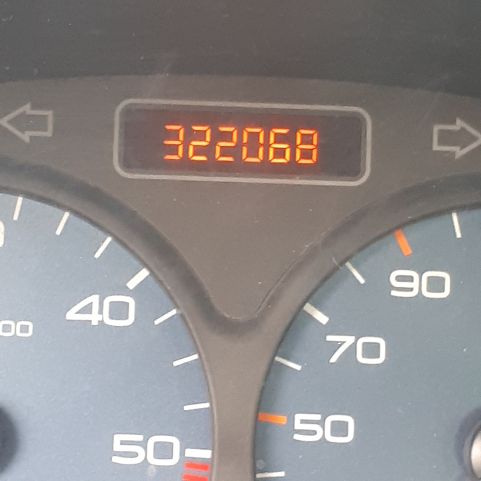 Замена салонного фильтра — Citroen Berlingo (1G), 2 л, 2004 года ...