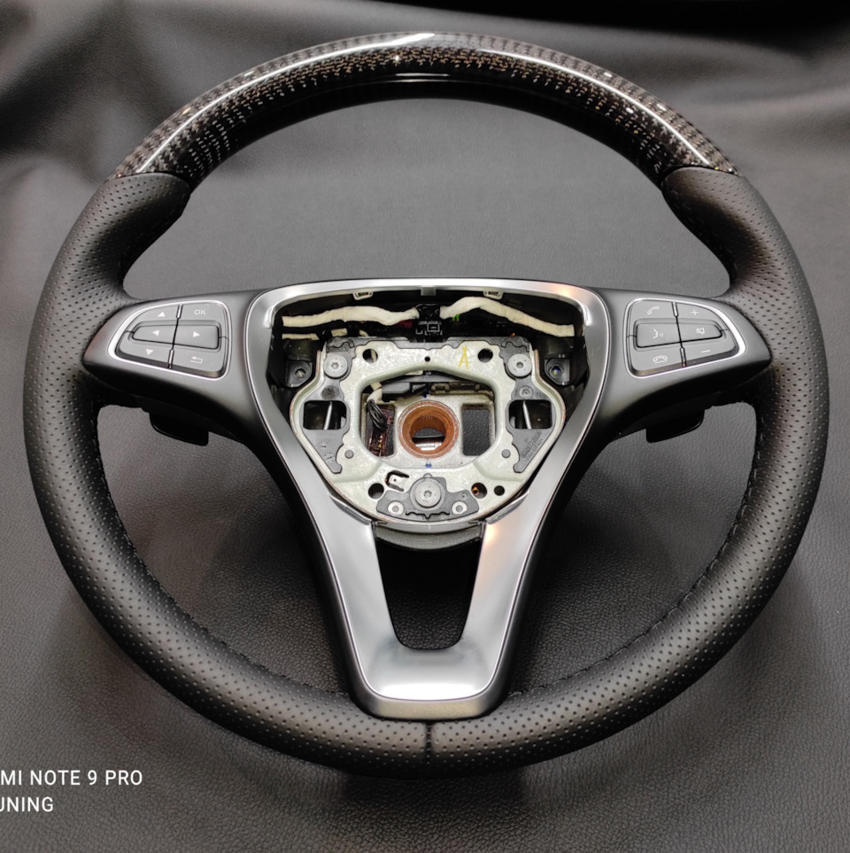 Руль Mercedes V klass. Карбон и кожа. — Сообщество «Новый Салон» на DRIVE2