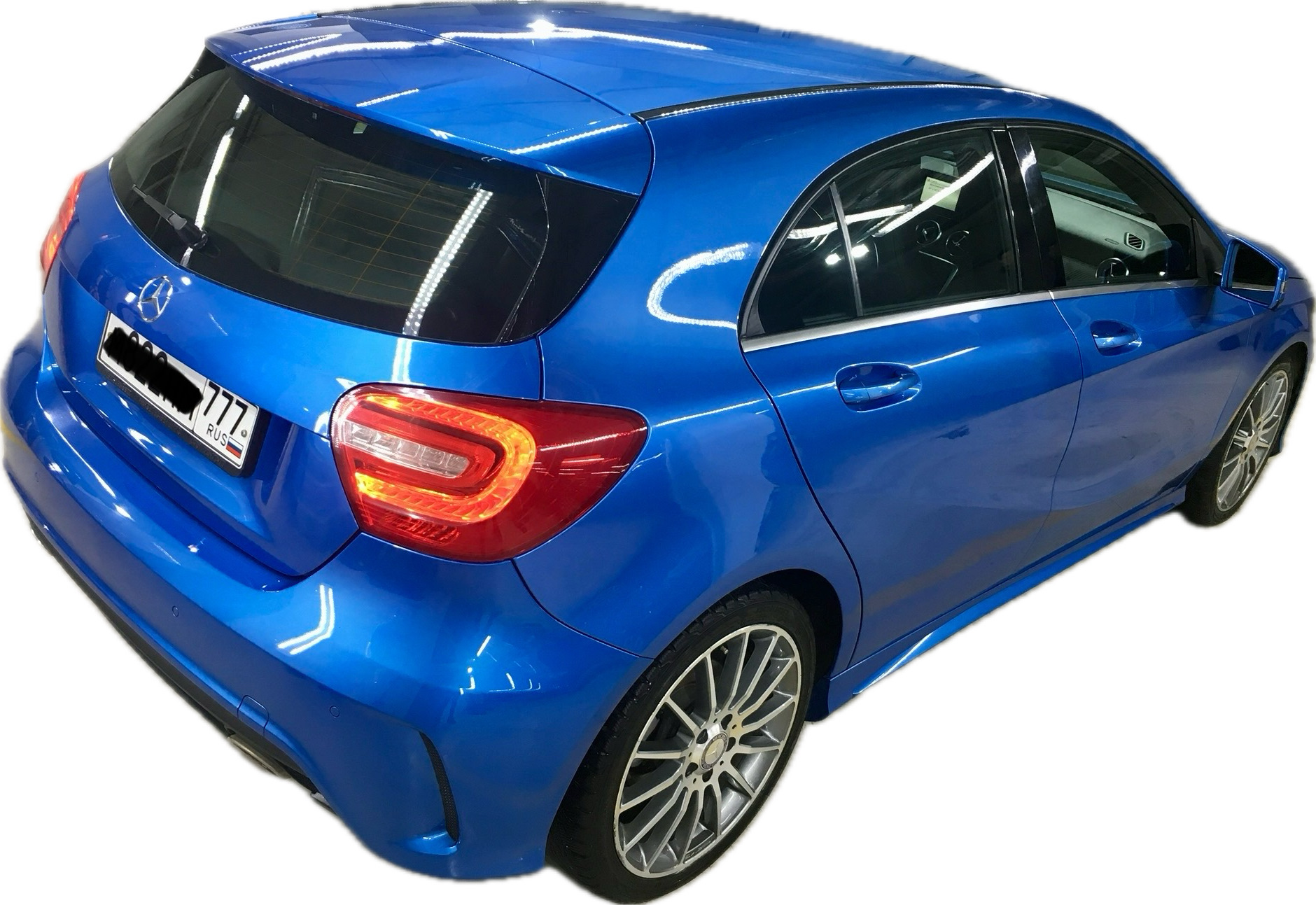 Отвалилась камера заднего вида)) — Mercedes-Benz A-Class (W176), 1,6 л ...