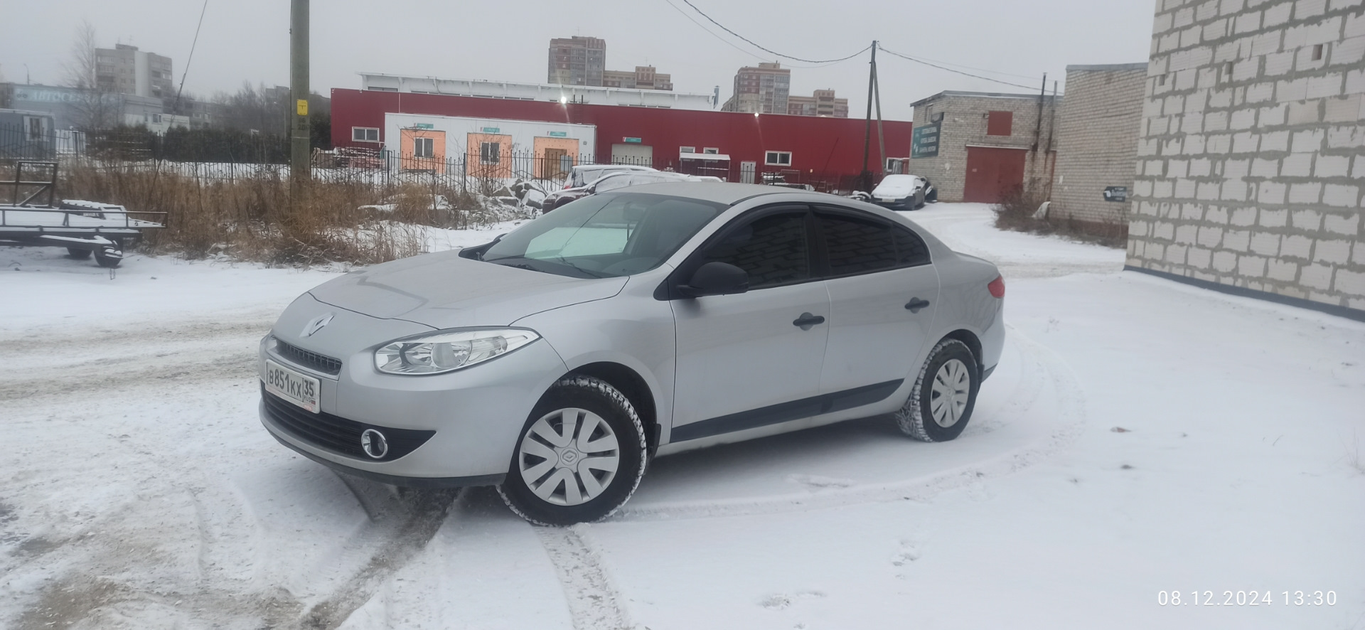 Продано — Renault Fluence, 1,6 л, 2011 года | продажа машины | DRIVE2