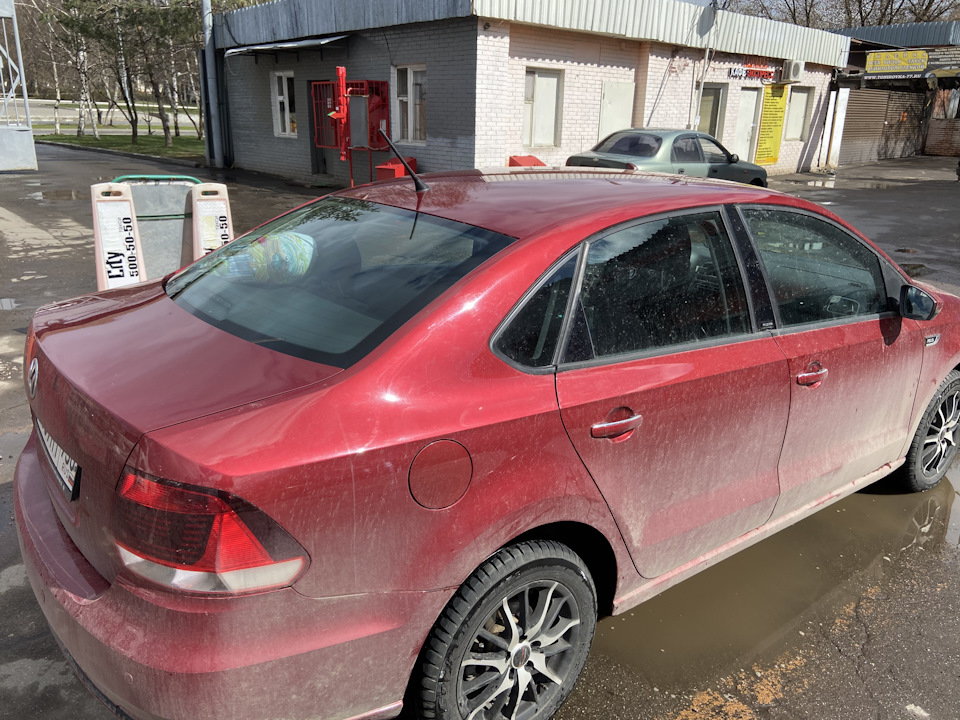 Тонировка — Volkswagen Polo Sedan, 1,6 л, 2016 года | тюнинг | DRIVE2
