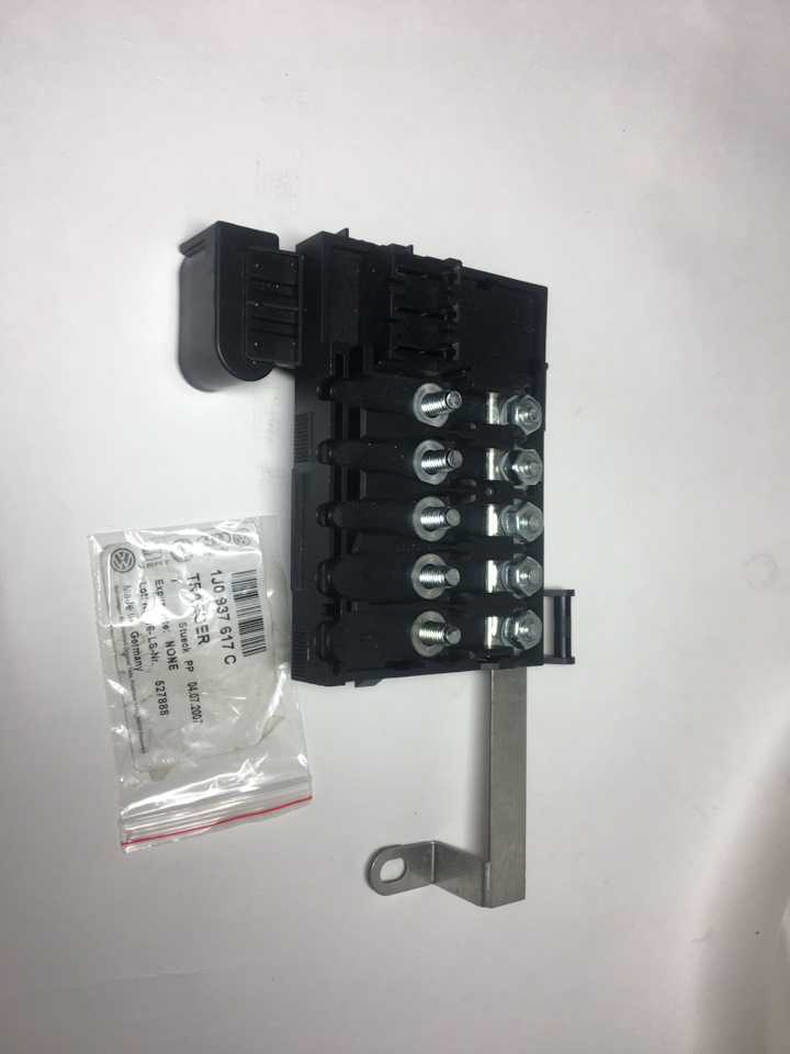 1J0937617C Конт. колодка плавк. предохр. VAG | Запчасти на DRIVE2