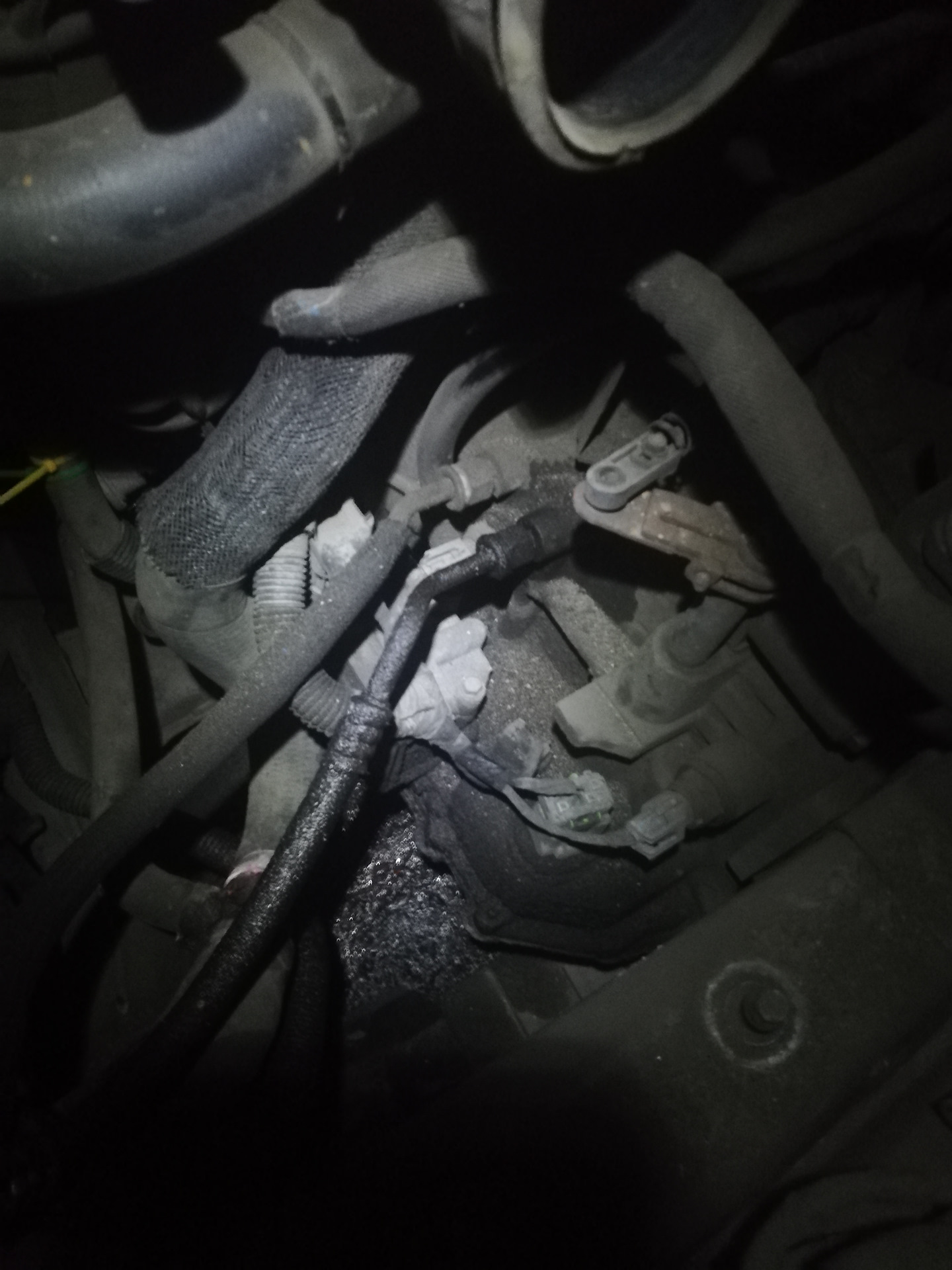 Замена шлангов АКПП — Chrysler Sebring (3G), 2,4 л, 2009 года | своими ...