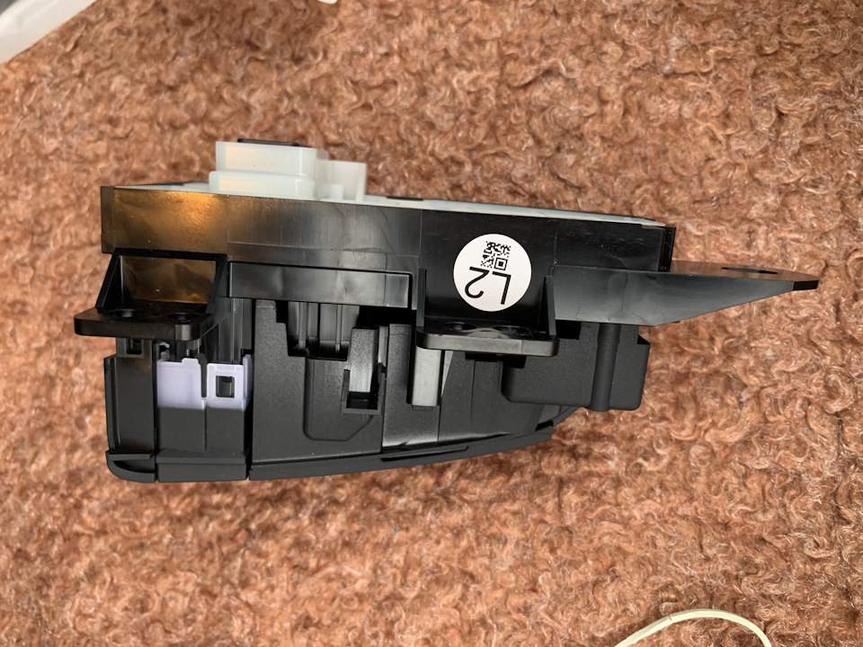 Кнопки ECO-NORMAL-SPORT — Toyota Camry (XV70), 2,5 л, 2018 года ...