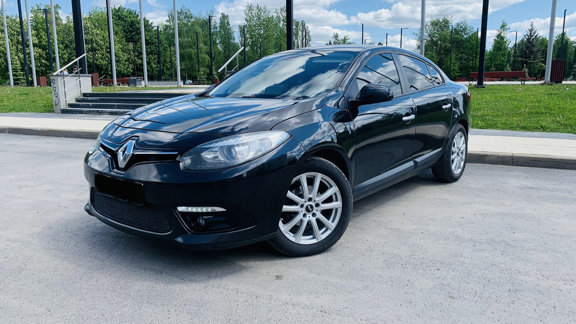 Renault Fluence 1.6 бензиновый 2013 | #performance на DRIVE2