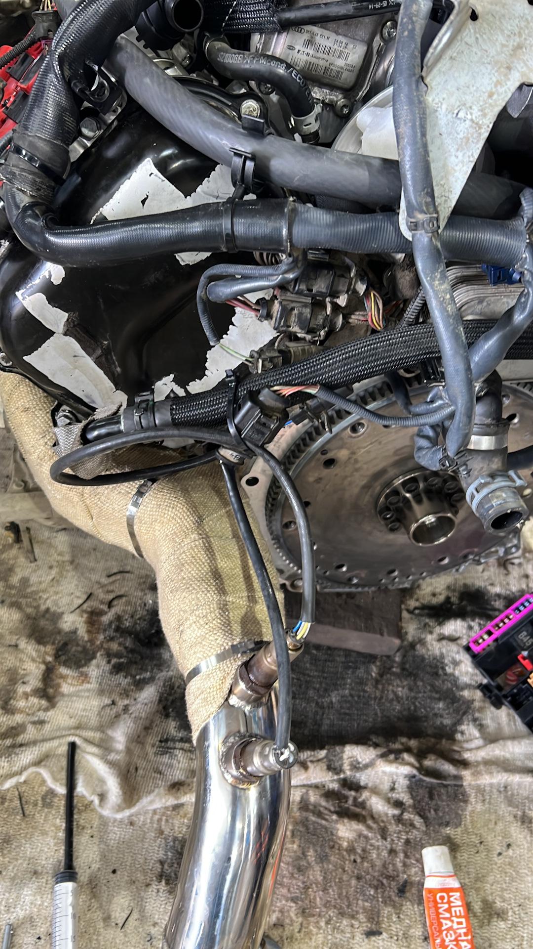 Замена Цепей CREA/CREC и установка коллекторов + Радиатор — Audi A8 (D4 ...