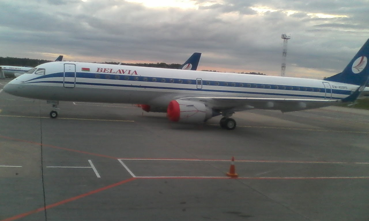 Немного моделисты в кузов — Toyota Wish (AE10), 1,8 л, 2006 года ...