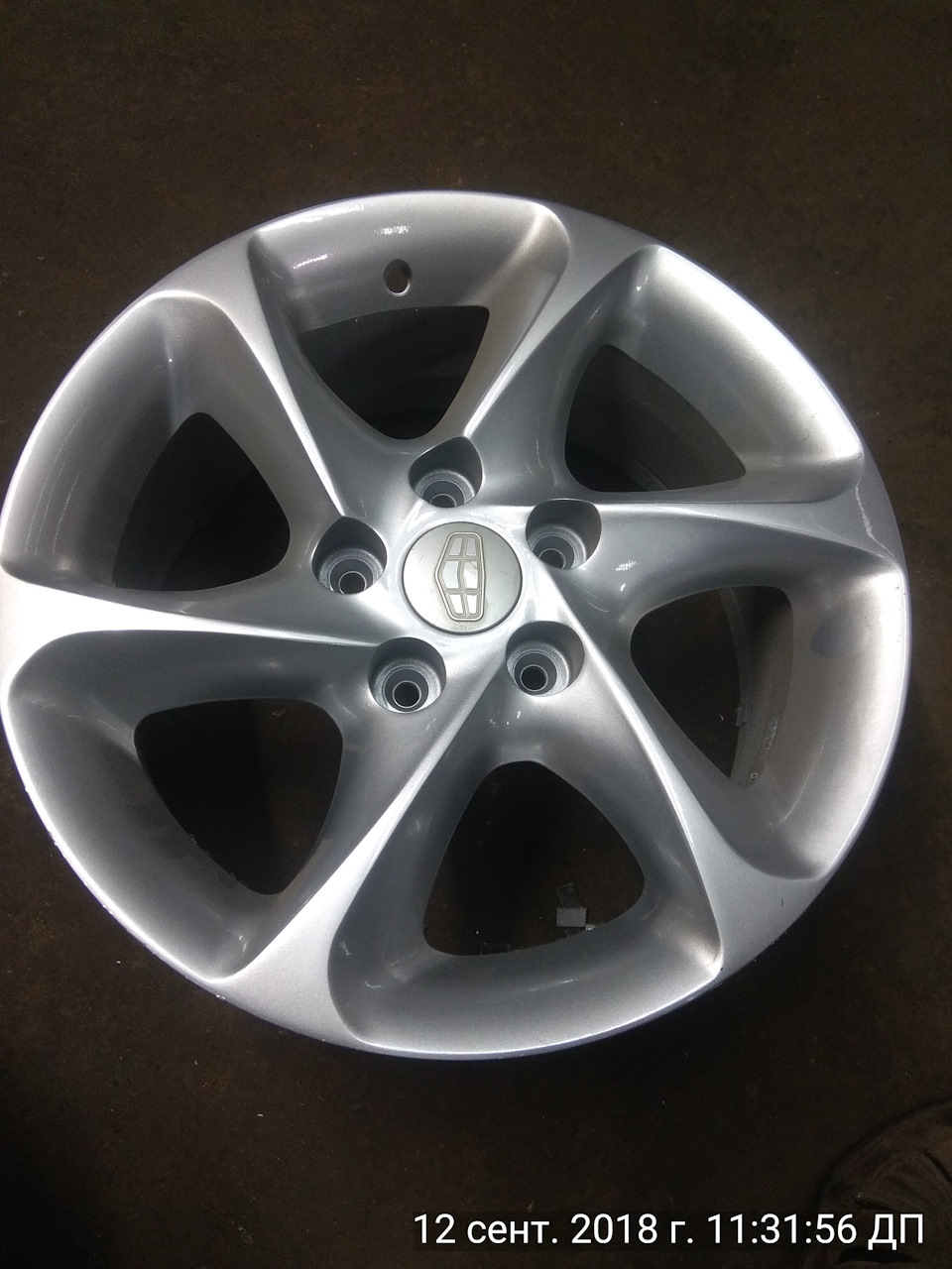 Диск geely emgrand ec7 — Geely Emgrand EC7 FE-1, 1,8 л, 2012 года ...