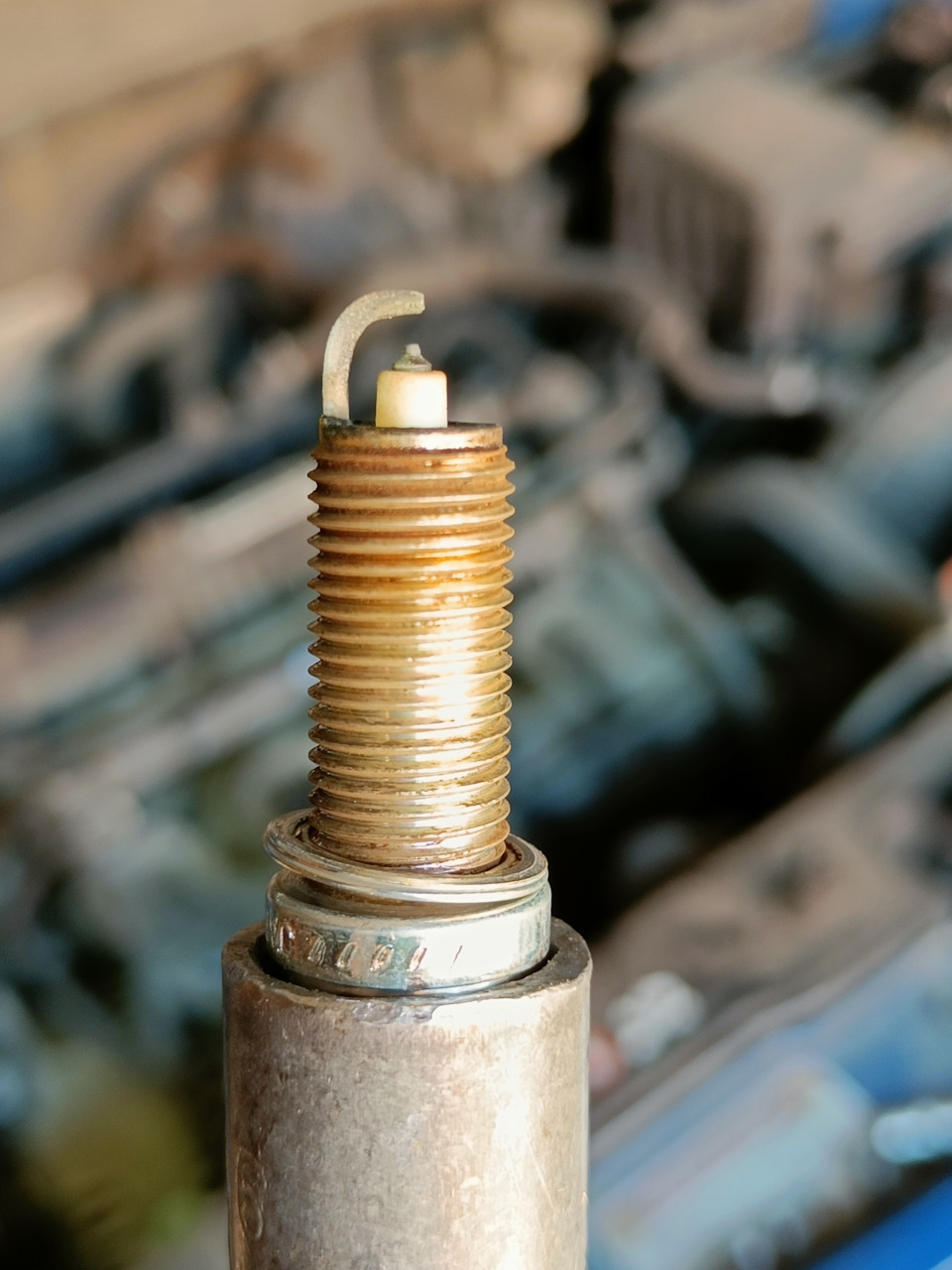 Свечи NGK 94017 — Hyundai Creta (1G), 1,6 л, 2020 года | запчасти | DRIVE2