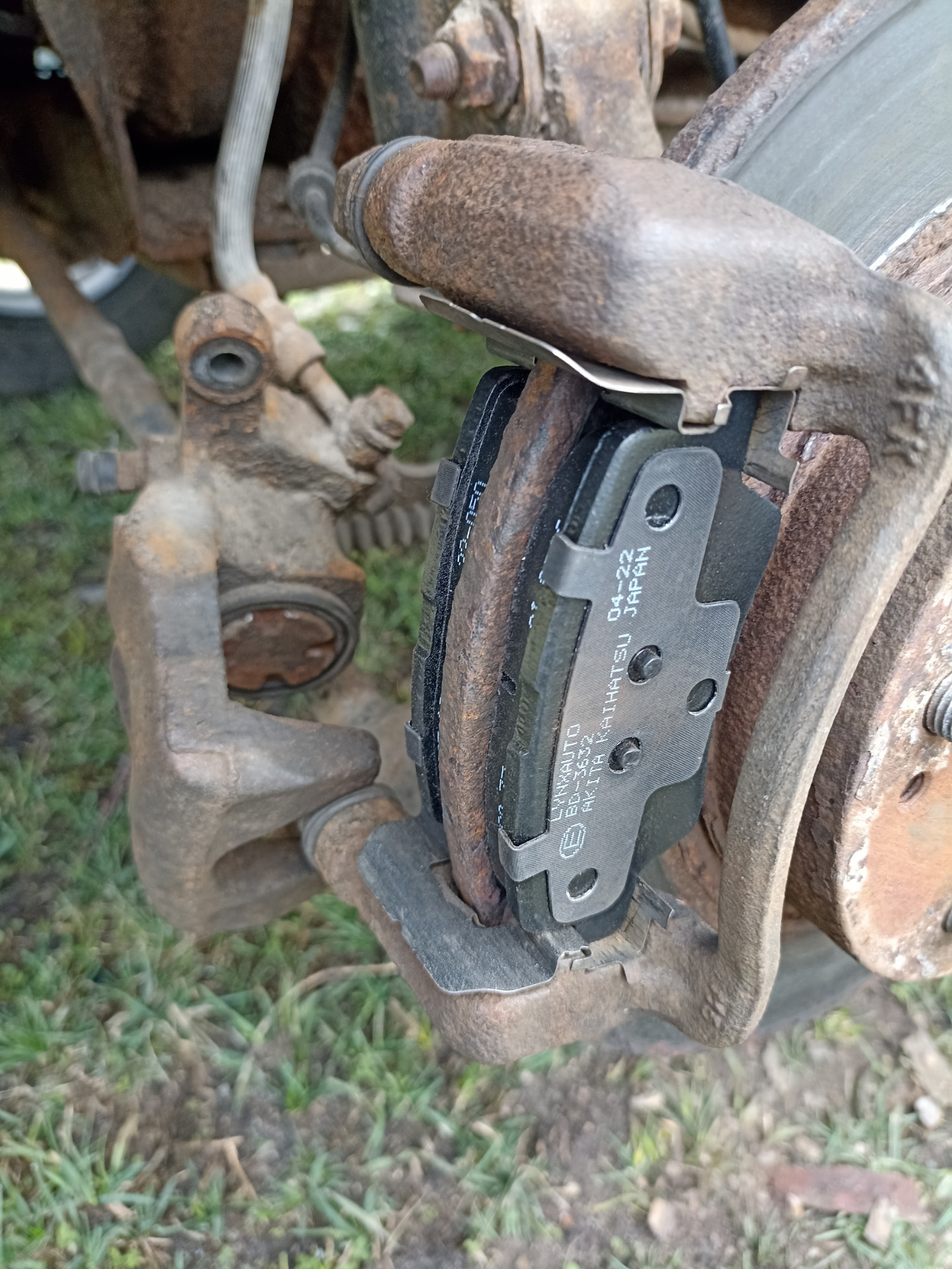 Масло, фильтр + задние тормозные колодки — Daewoo Leganza, 2 л, 1998 ...