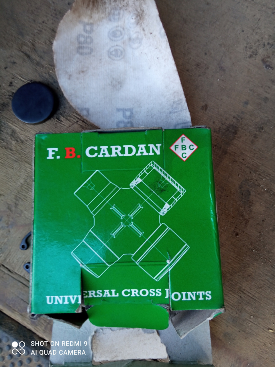 Замена крестовины и подвесного подшипника карданного вала — Mercedes ...