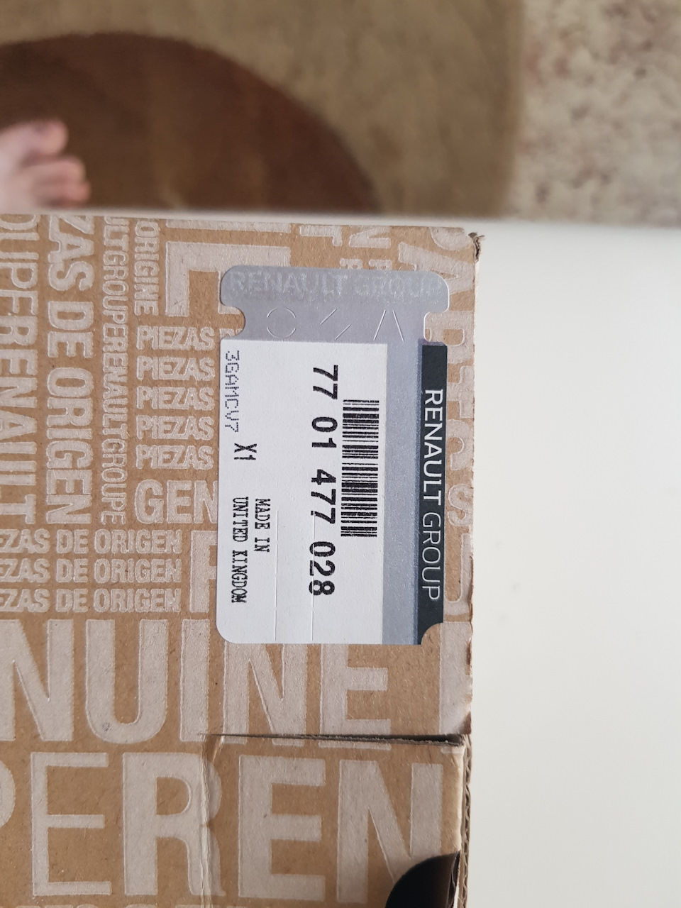 7701477028 Комп ремня грм (зубч)+ролик натяж 1шт RENAULT | Запчасти на ...