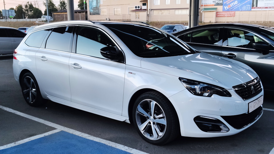 Peugeot 308 SW (2G) 2.0 дизельный 2015 | GT Line на DRIVE2