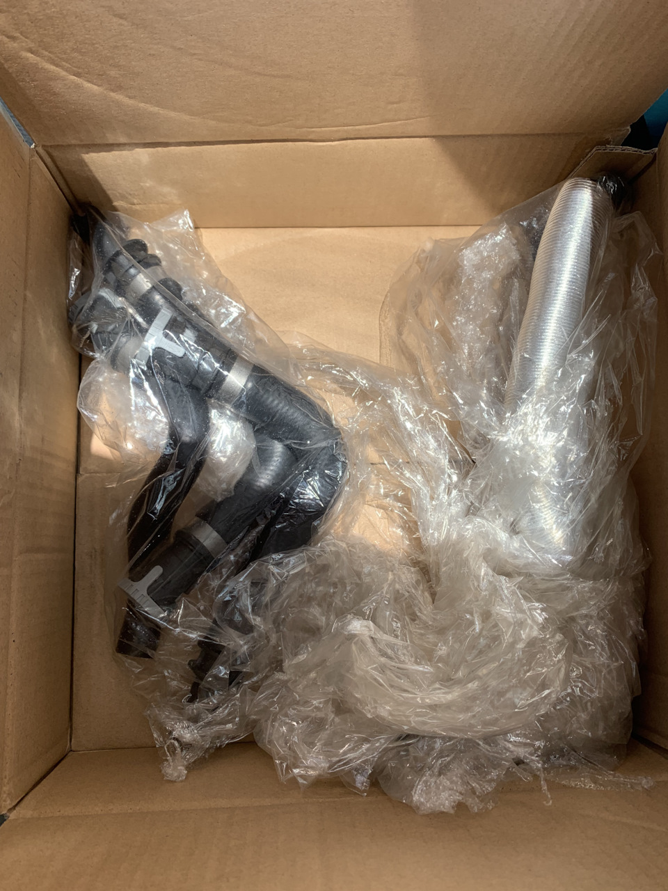 30636951 INLET HOSE Volvo | Запчасти на DRIVE2