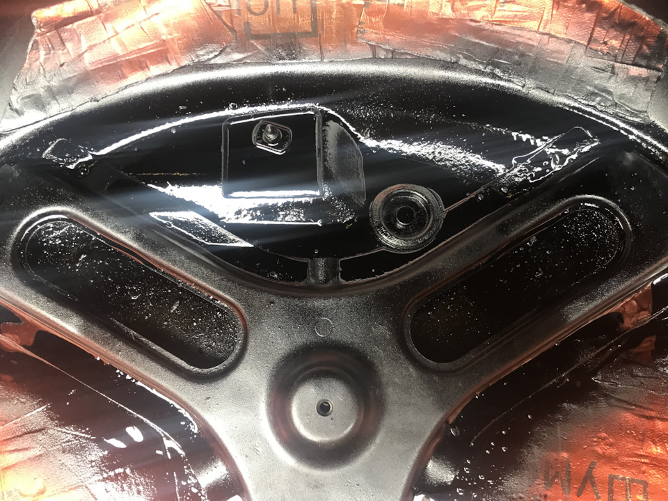 1K0899185 Заглушка VAG | Запчасти на DRIVE2