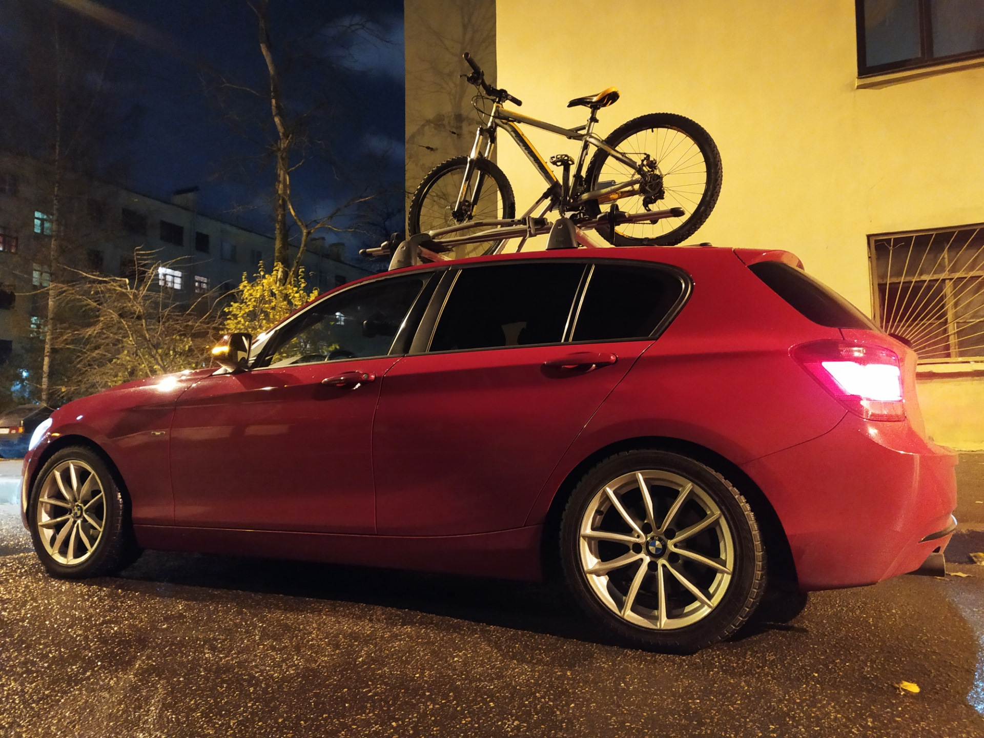 Диски на зиму BMW V-spoke 304 — BMW 1 series (F20), 2 л, 2011 года | колёсные диски | DRIVE2