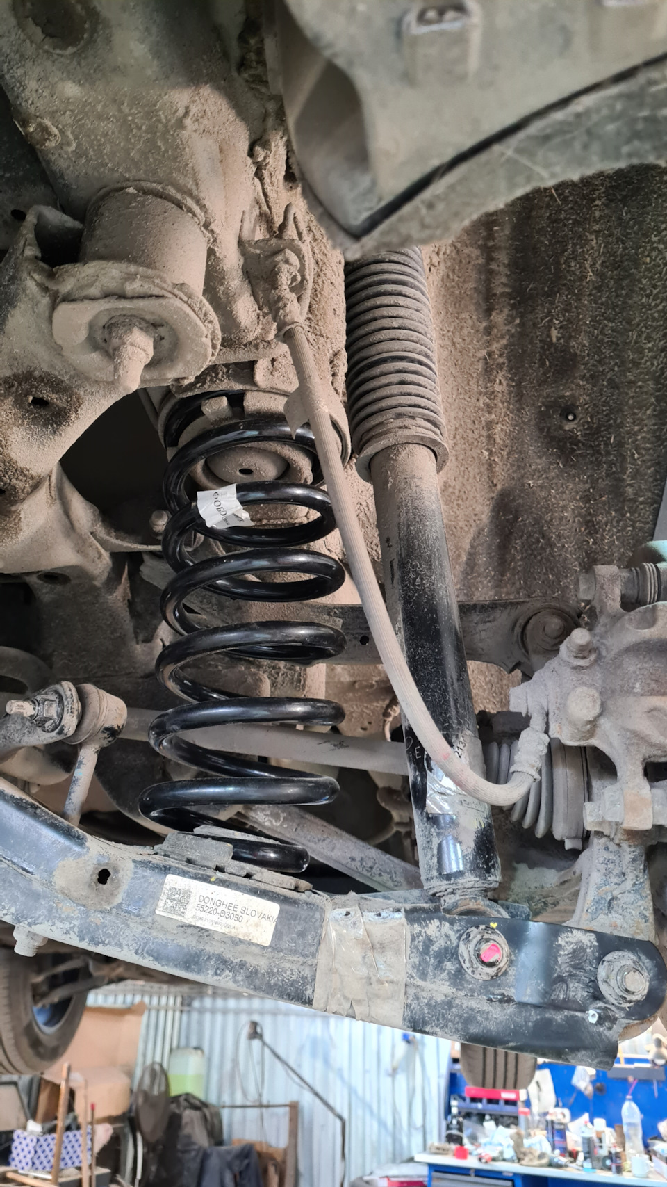 Замена задних пружин на Фобос 10078 — KIA Sportage (4G), 2 л, 2021 года ...