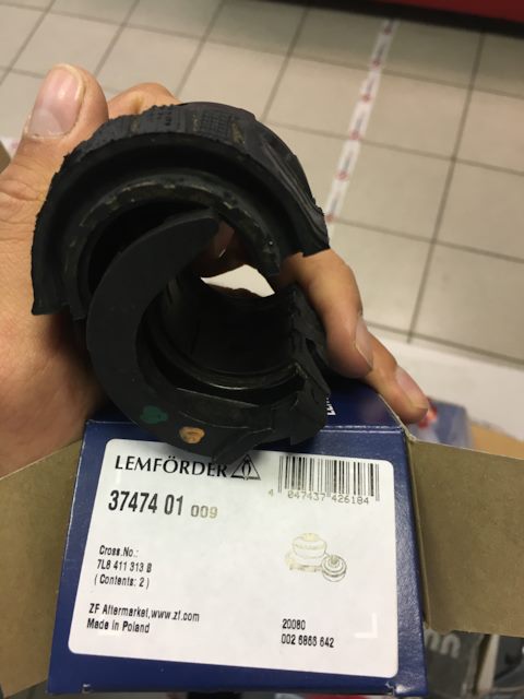 7L8411313B Втулка стабилизатора VAG | Запчасти на DRIVE2