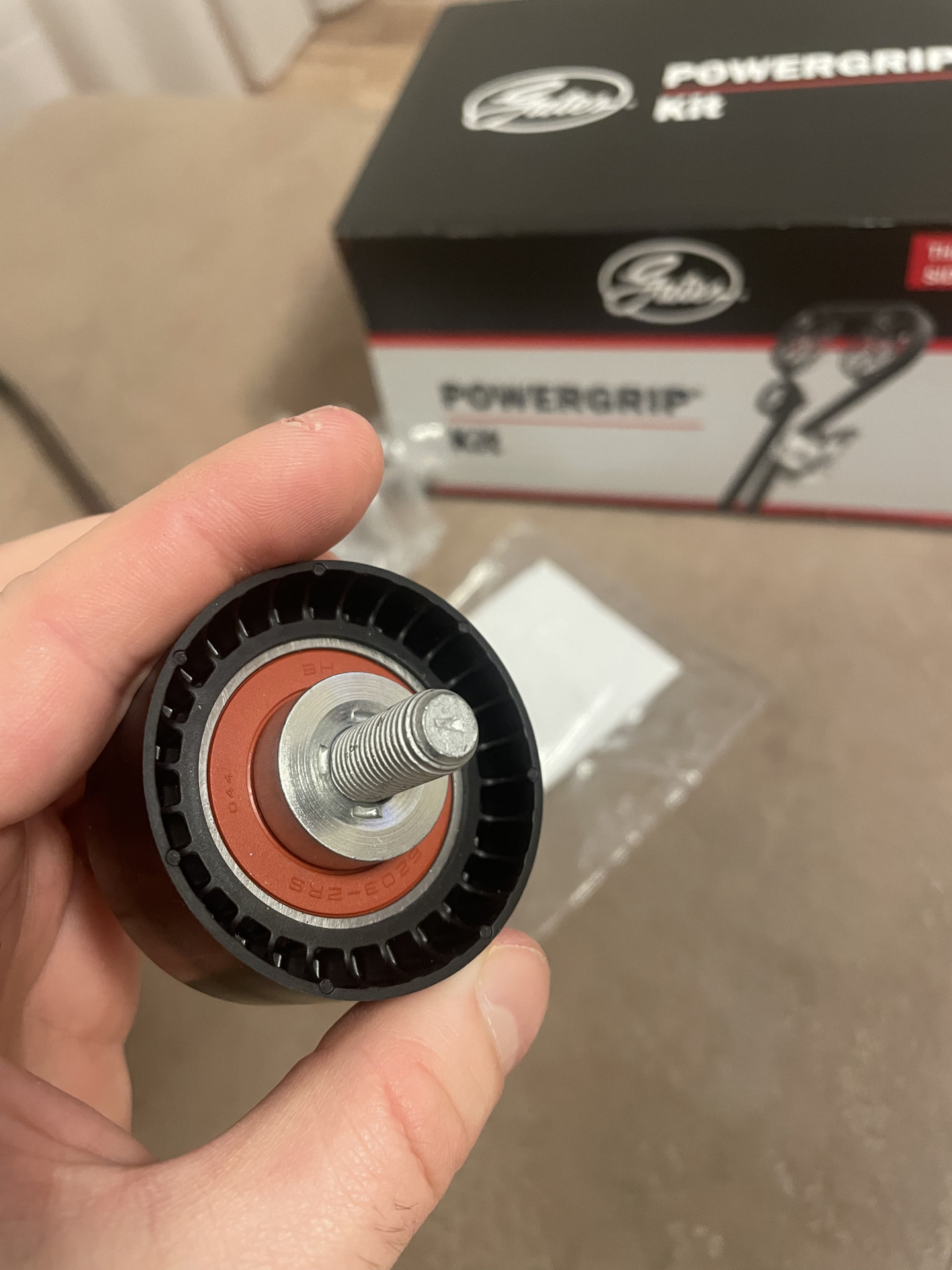 Gates power grip kit KP15631XS-1 — Lada Ларгус, 1,6 л, 2017 года ...