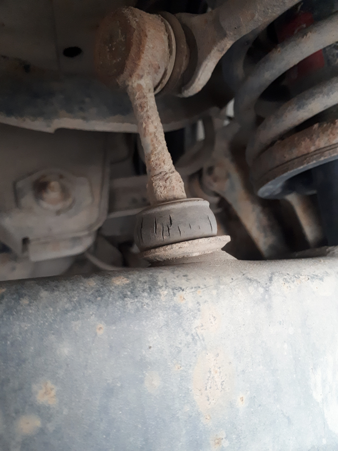 #55 Задние стойки стабилизатора — Mitsubishi Lancer IX, 1,6 л, 2006 ...