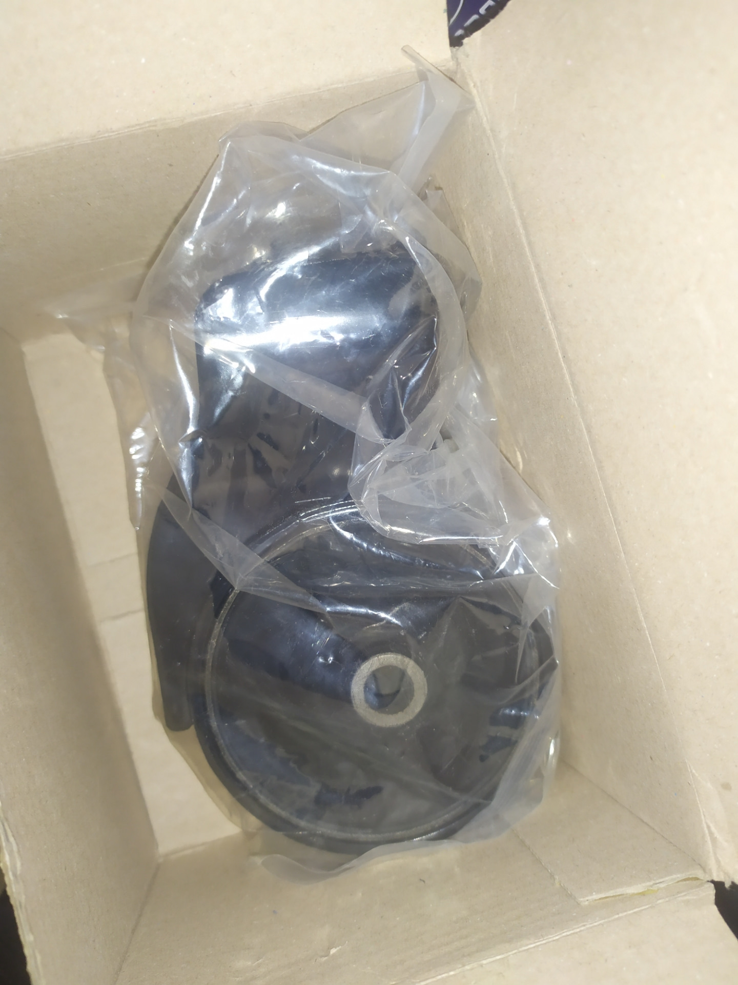 Продажа запчастей — Hyundai Elantra (3G), 2 л, 2002 года | запчасти ...