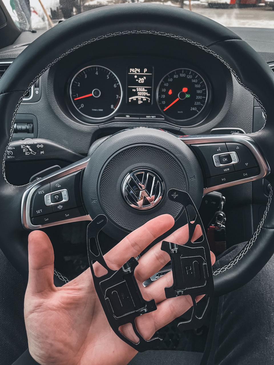 Лепестки для переключения передач — Volkswagen Polo Hatchback Mk5, 1,4 ...