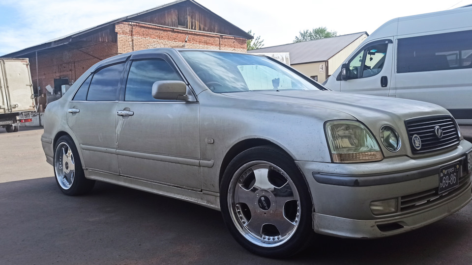 Toyota Progres 2.5 бензиновый 2001 | на DRIVE2