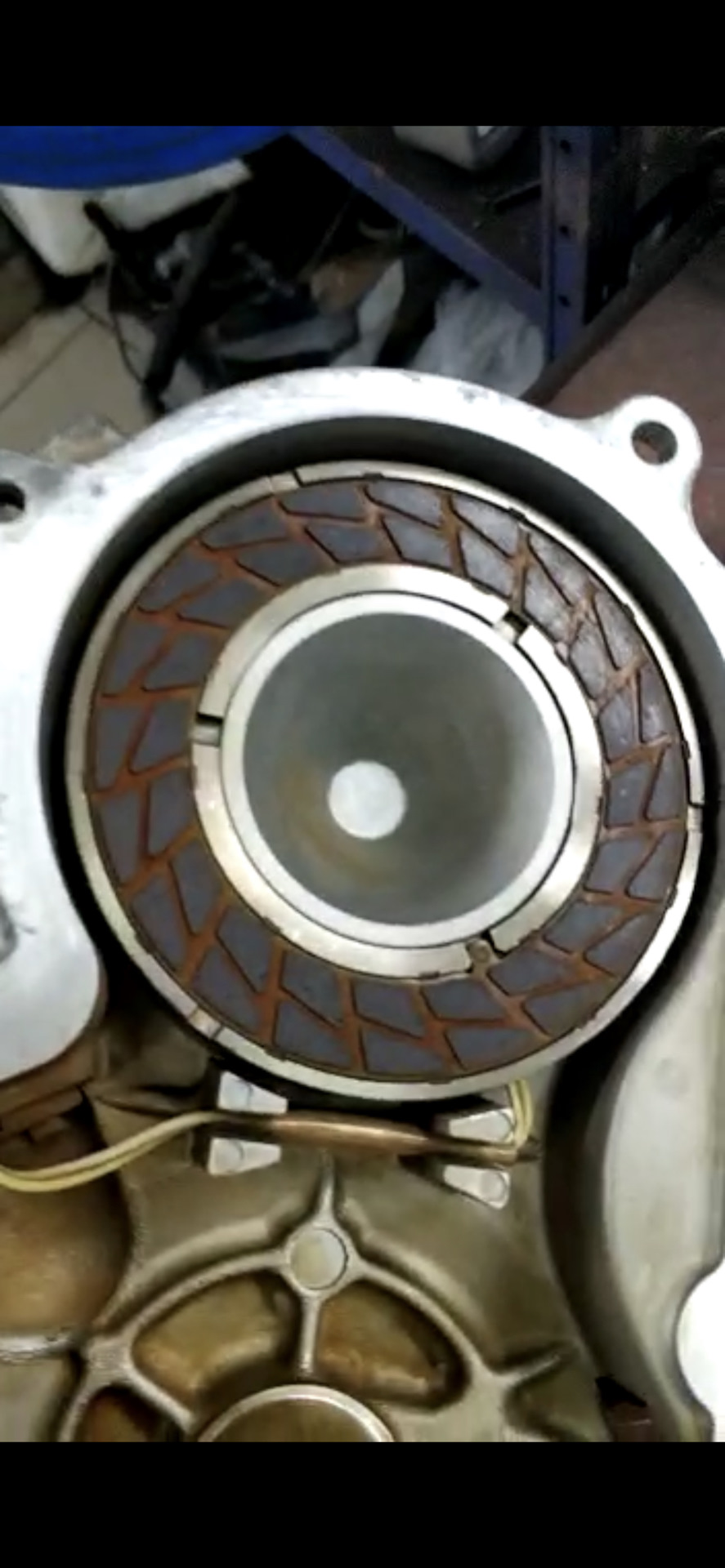 Устранение ошибка P0014 или чистка крышки фазовращателей — Infiniti FX ...