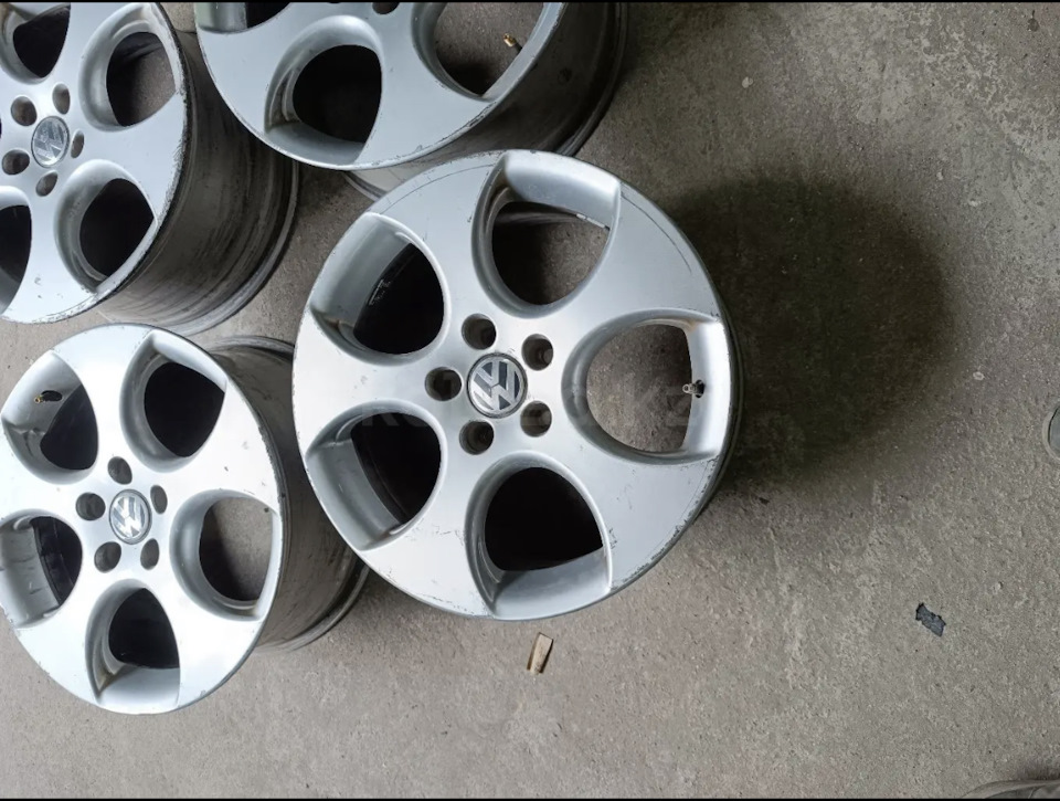 Литые диски Ronal 7,5Jx17 ET51 5x112 на Volkswagen Caddy (3G ...