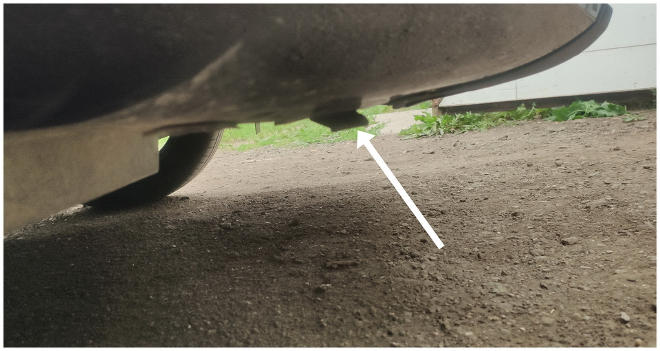 #2021-07-01. Замена щитка подкрылка переднего бампера — Lada XRAY, 1,8 ...