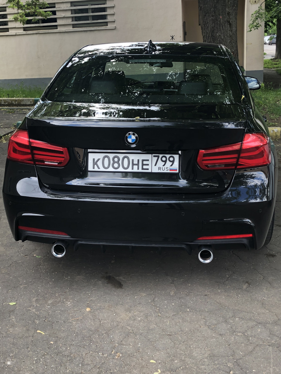 Задние тормозные диски и колодки — BMW X3 (F25), 2 л, 2013 года ...