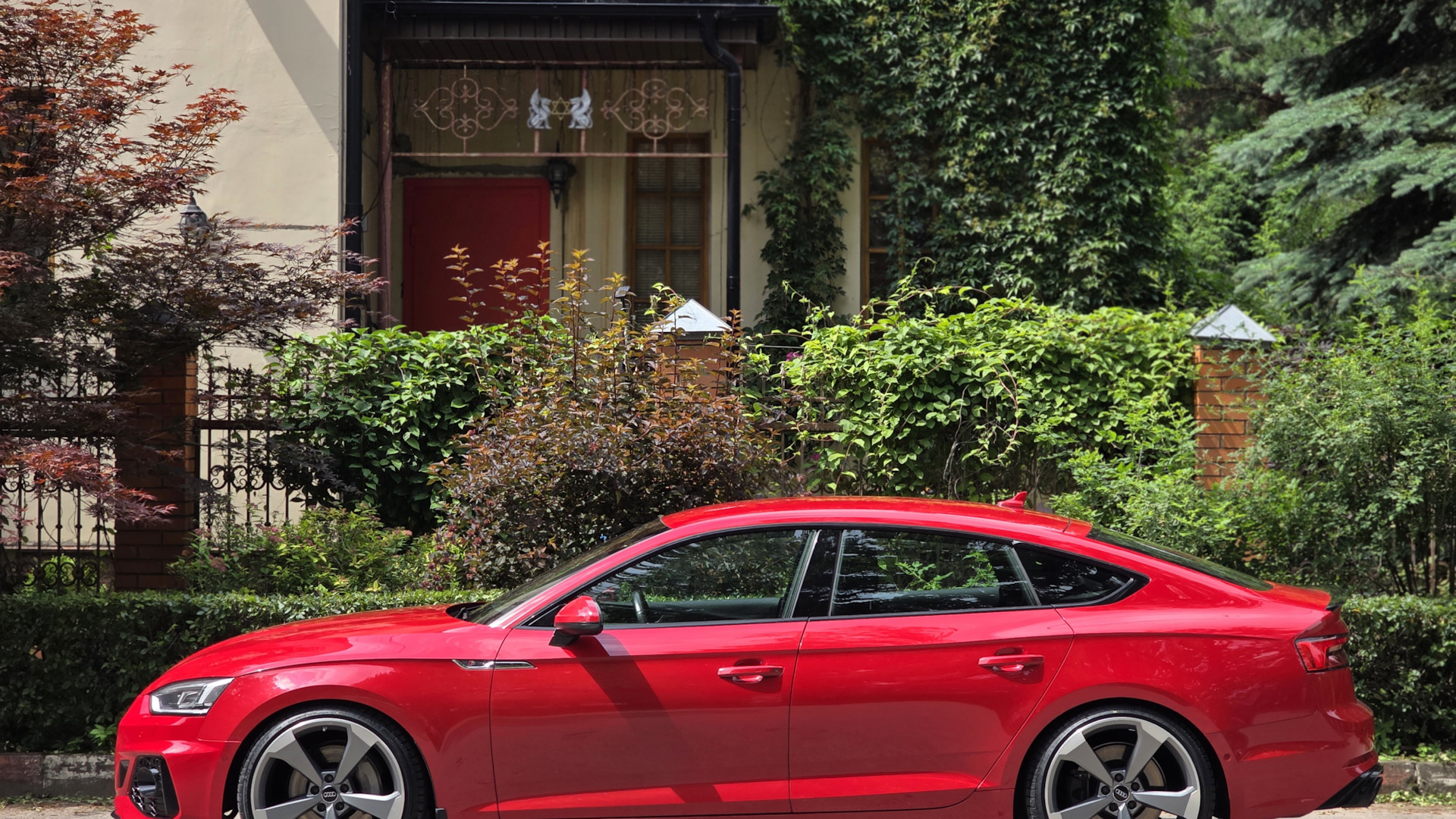 Audi A5 Sportback (2G) 2.0 бензиновый 2016 | RED на DRIVE2