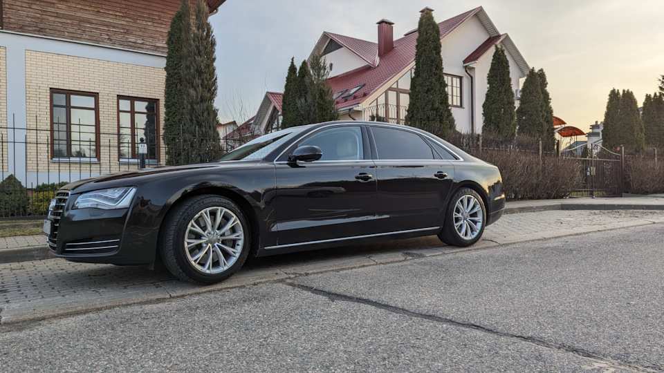 Фото Audi A8L D4 4.0 TFSI 420 hp (сисек нет) — Audi A8 (D4), 4 л, 2013 года | фотография | DRIVE2